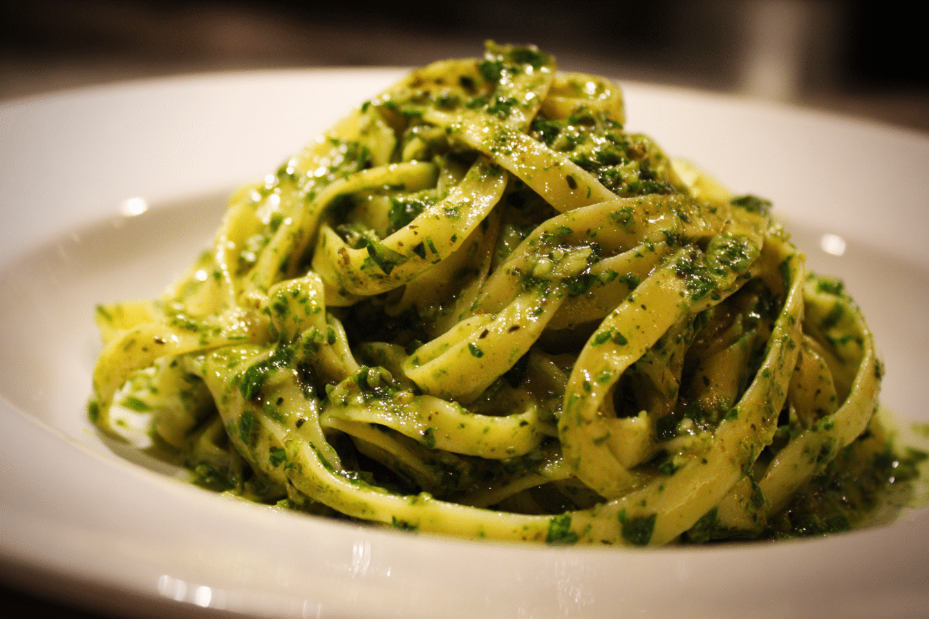 Garlic Steak Tortellini: 30-Minute Creamy, Savory Weeknight Indulgence ...